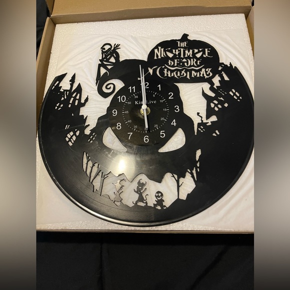 Wall Decor | Nightmare Before Christmas Clock | Poshmark